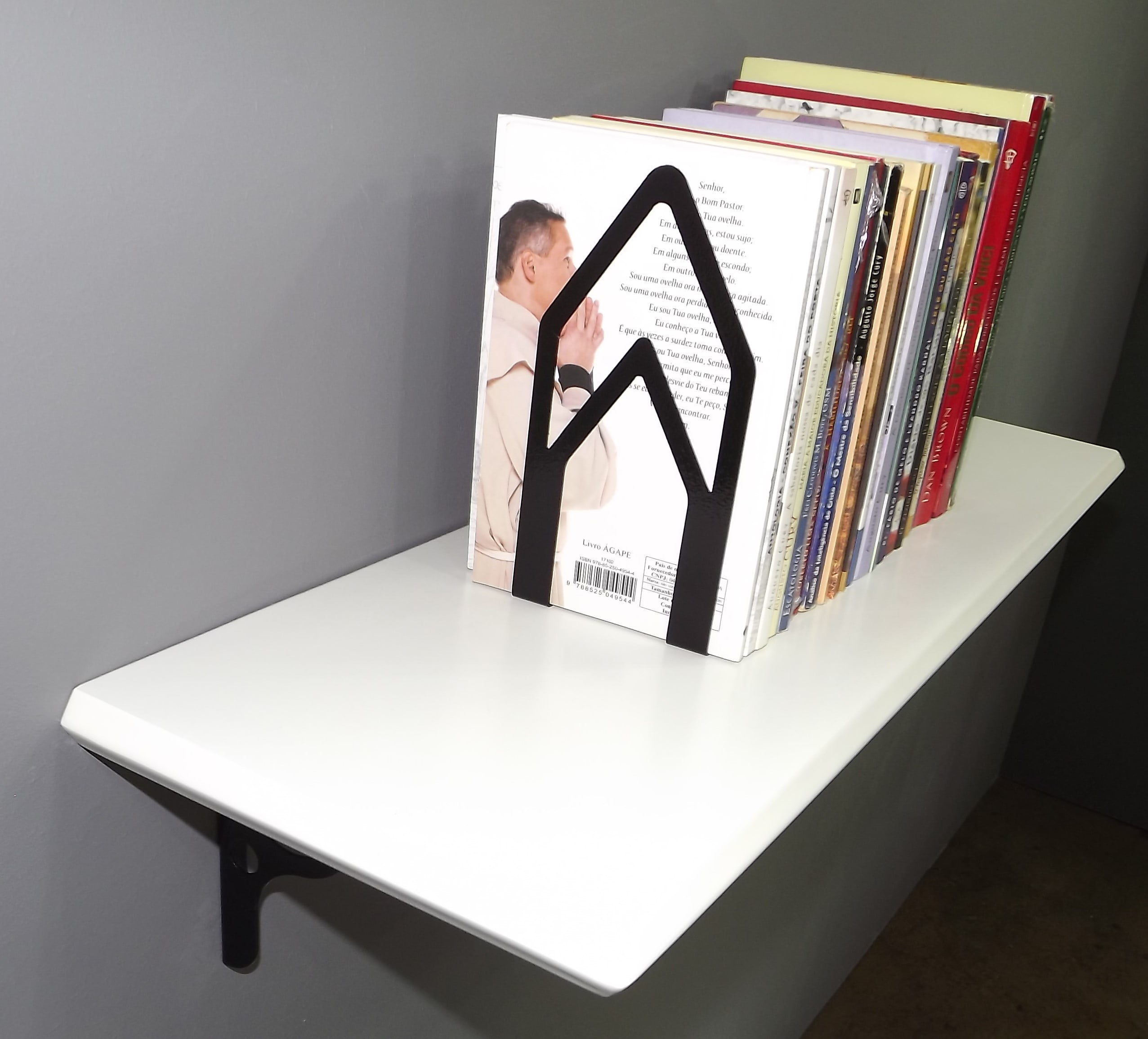 Aparador de Livros e Cd´s modelo Clips GRANDE - PRETO é na PAGO LEVO ...